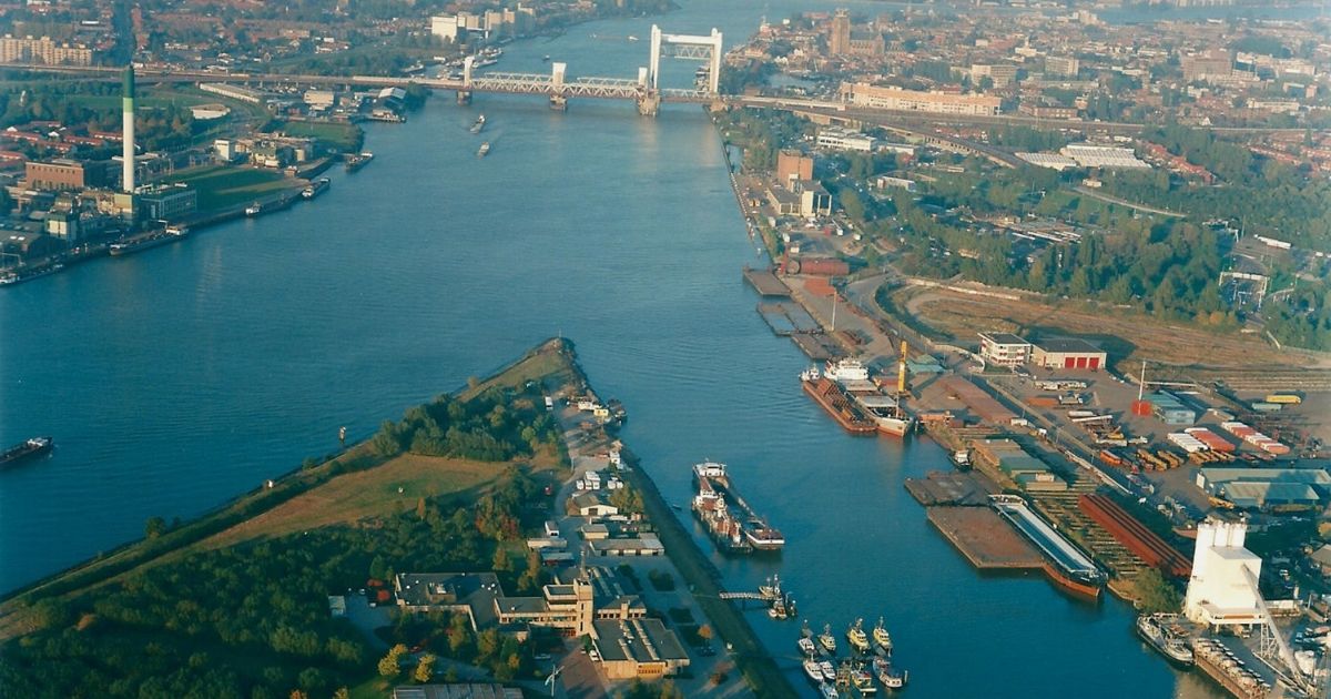 Dordrecht traffic bridge to reach centenary following renovation ...